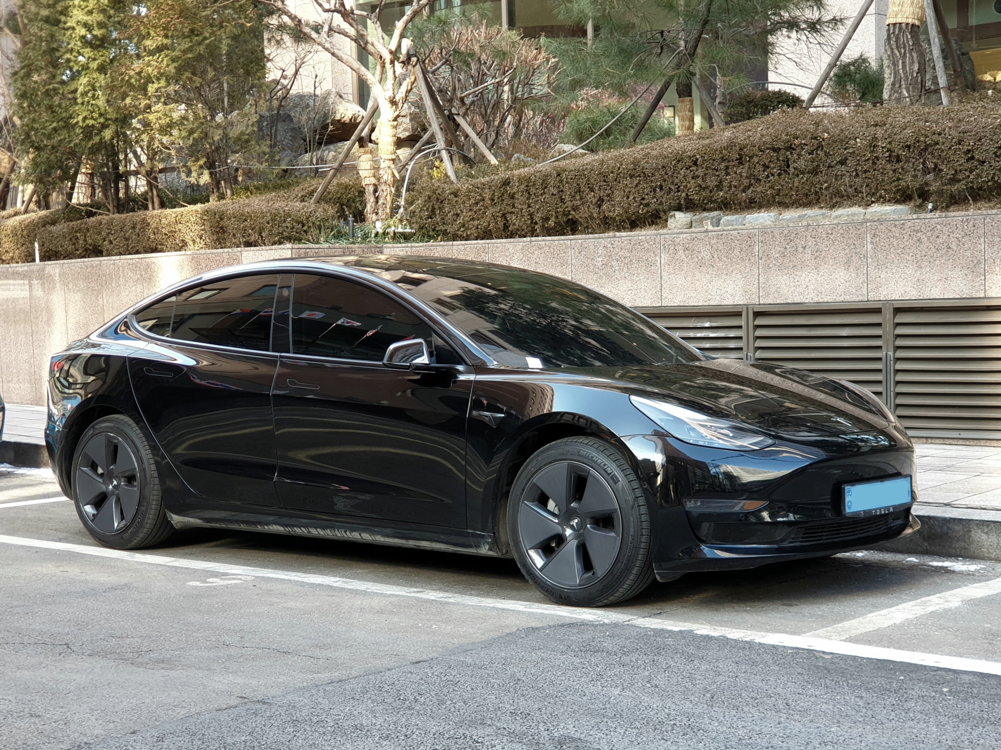 See our Fleet | Teslas, SUVS, and Sprinter Vans | Rob's Rides